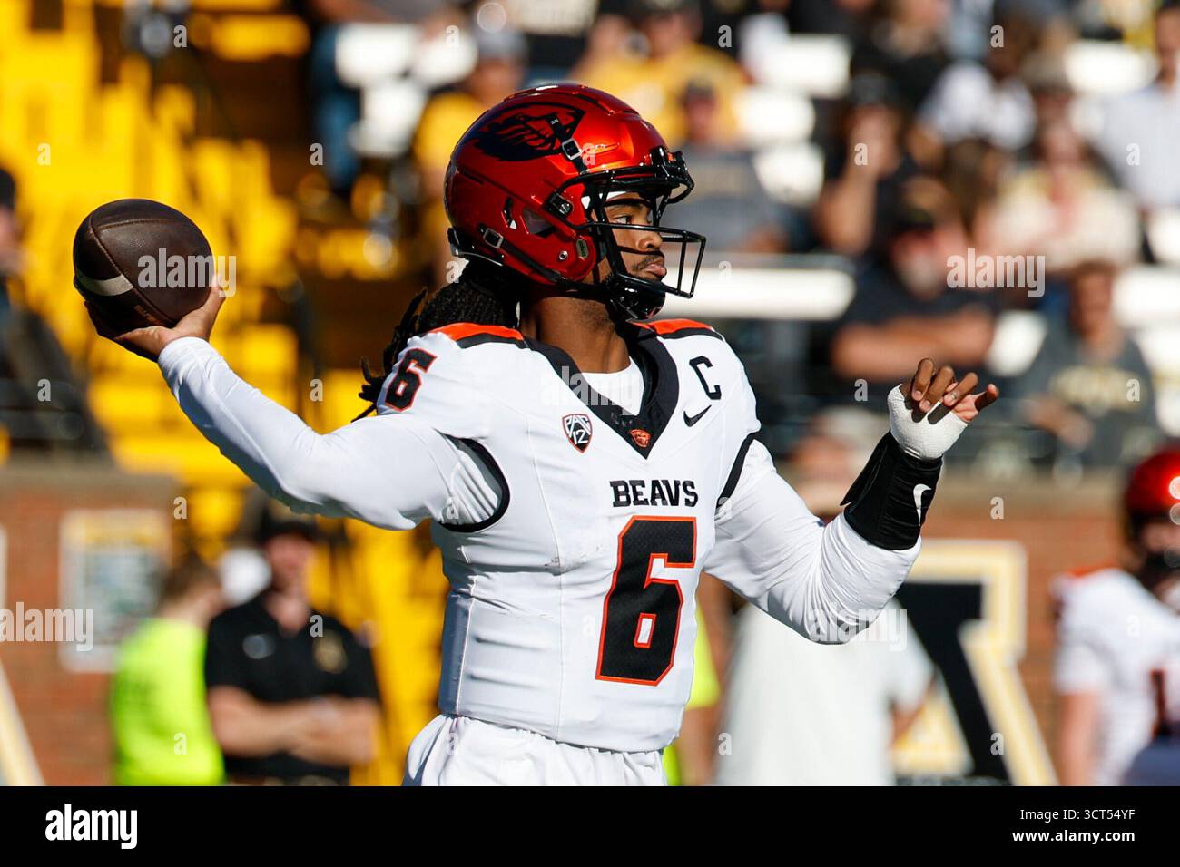 Oregon State quarterback Maalik Murphy looks to pass against ...
