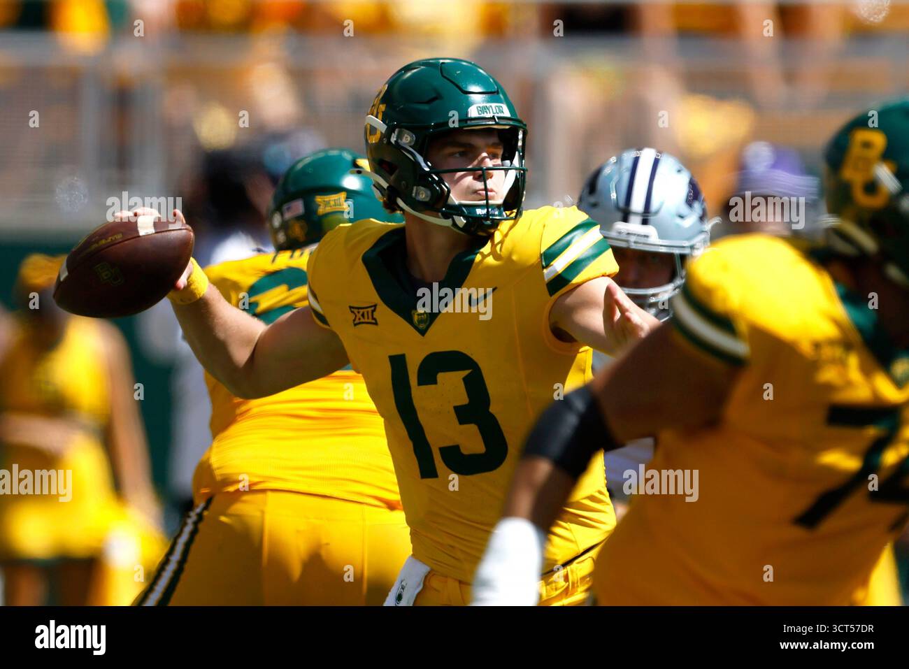 Baylor quarterback Sawyer Robertson (13) looks to pass during the ...