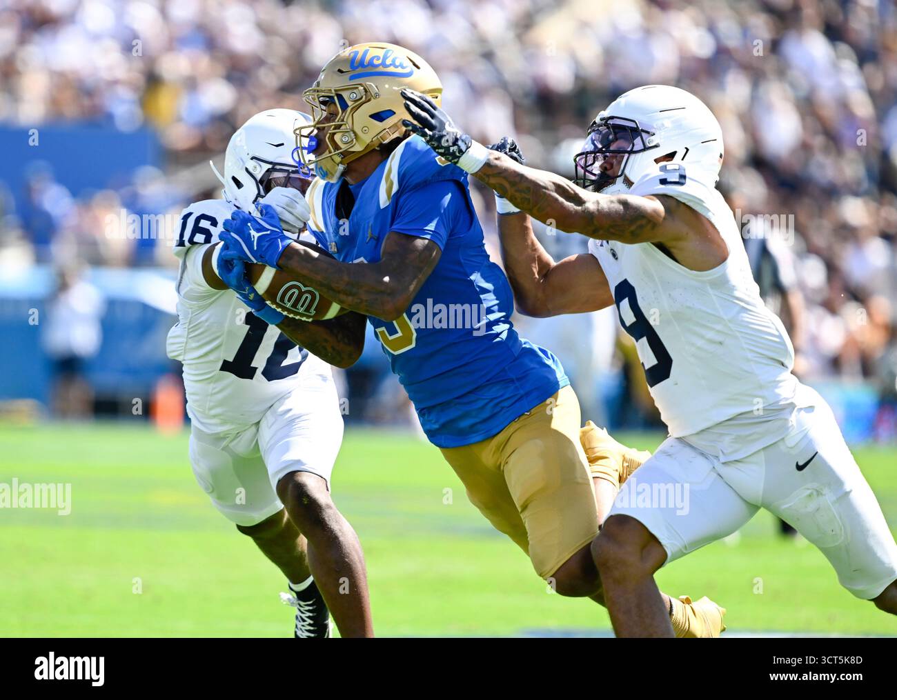 October 04, 2025 UCLA Bruins wide receiver Kwazi Gilmer (3) makes a ...