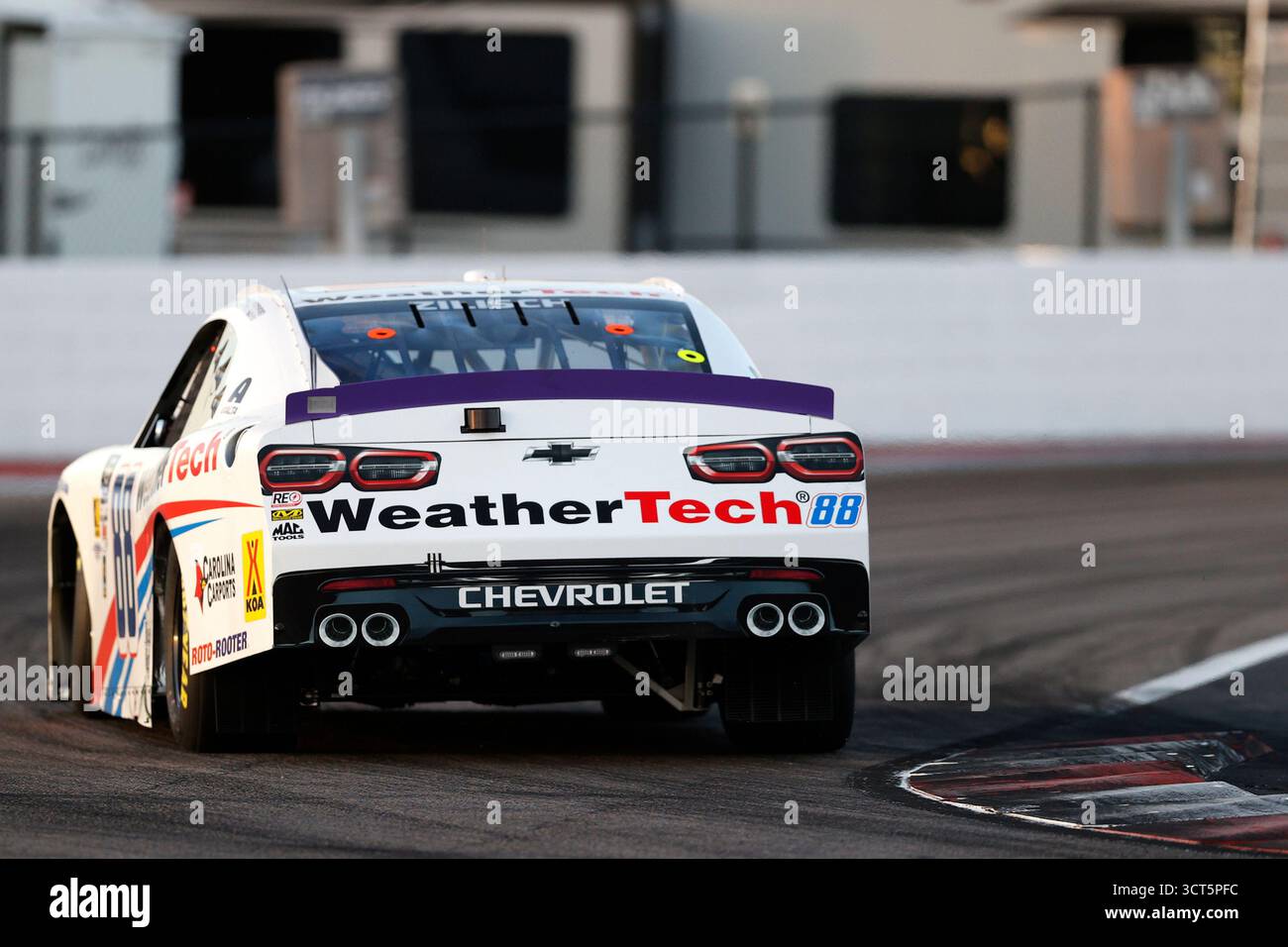 CHARLOTTE, NC - OCTOBER 04: Connor Zilisch (#88 JR Motorsports ...