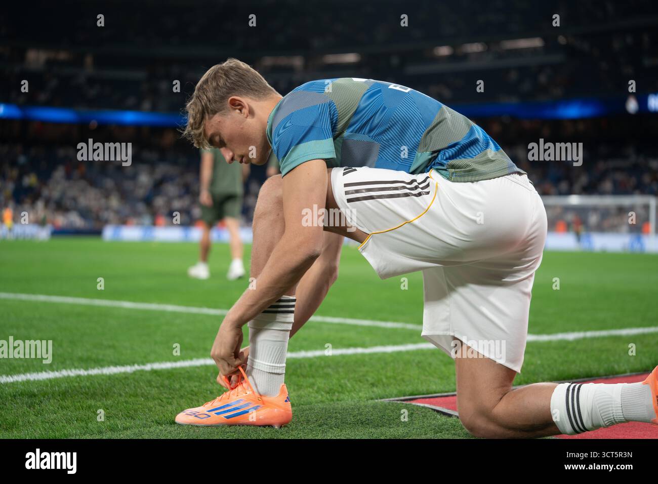 Dean huijsen real madrid hi-res stock photography and images - Alamy