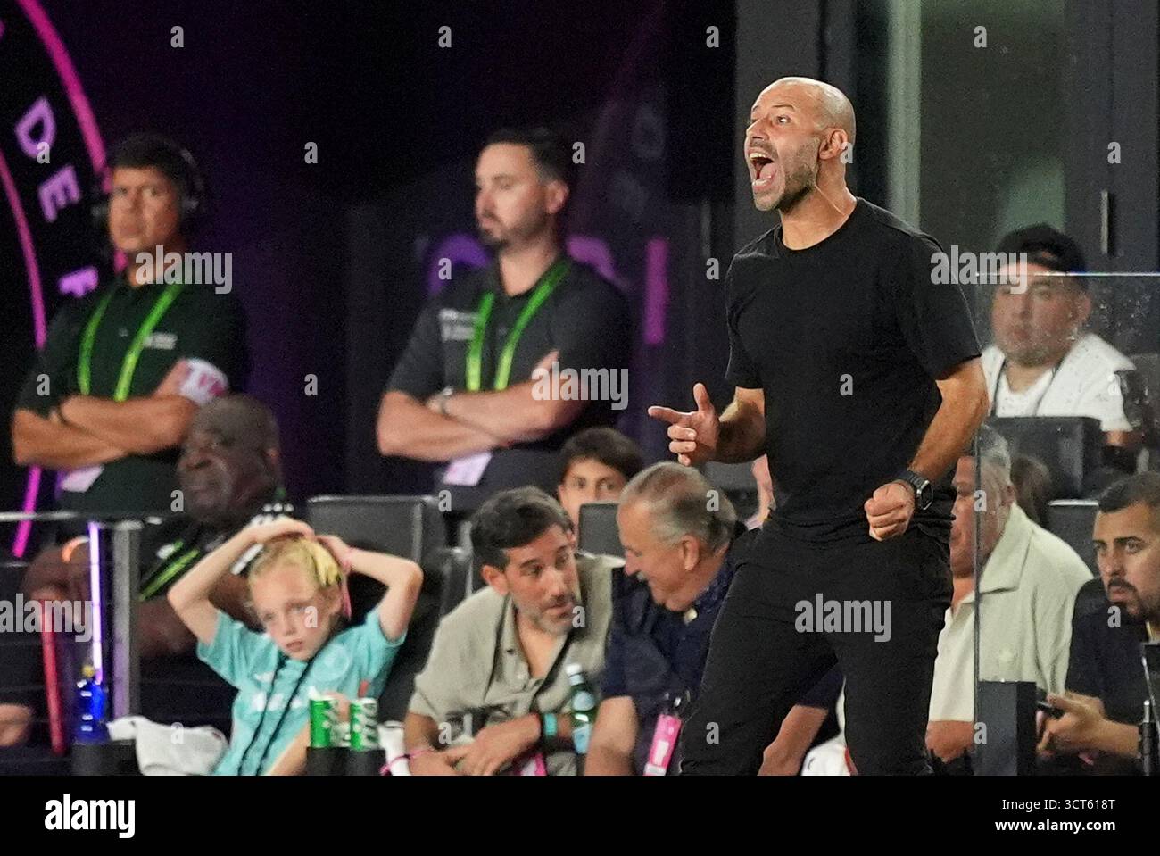 Inter Miami head coach Javier Mascherano shouts to his team from the ...