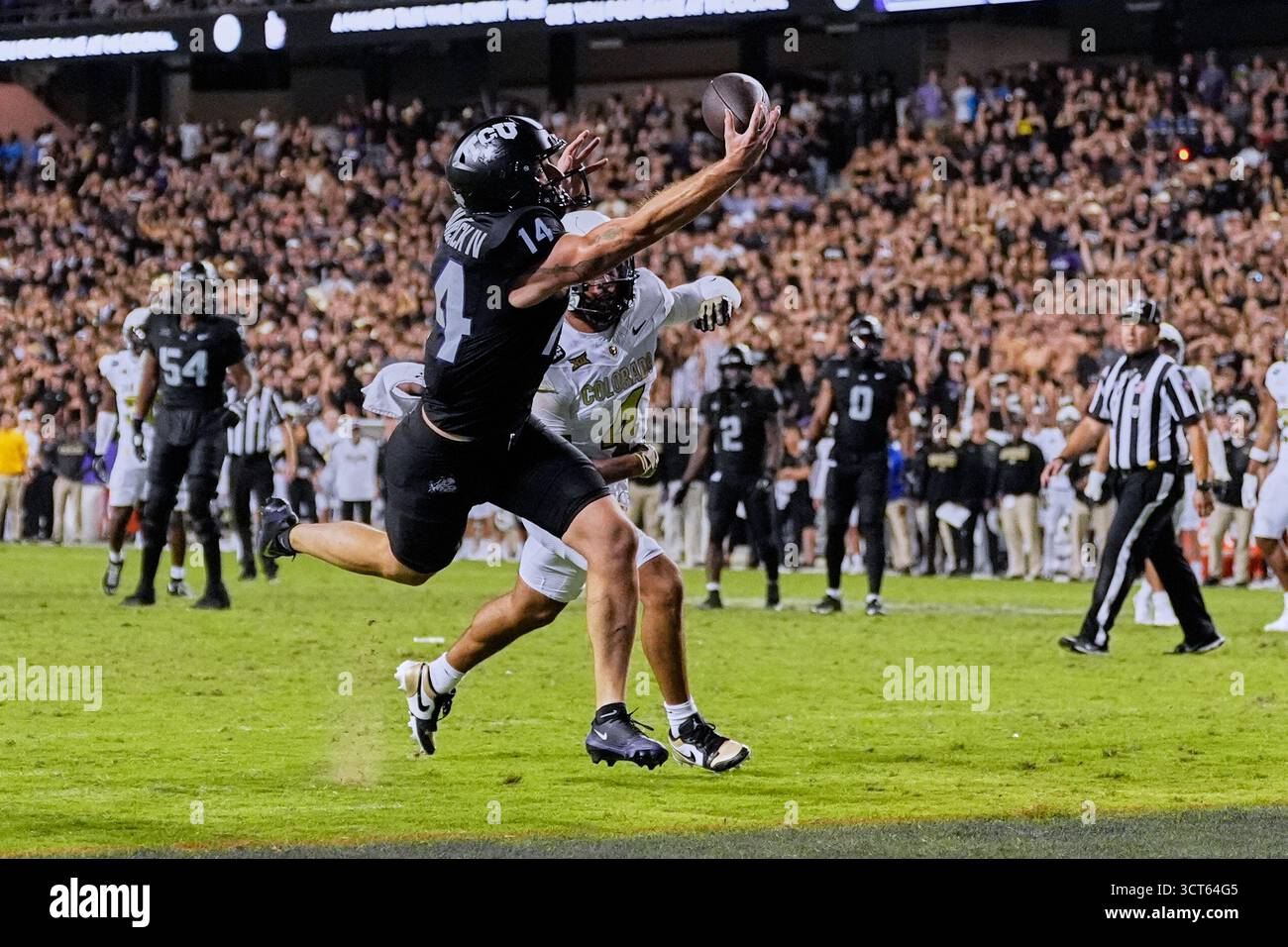 TCU wide receiver Joseph Manjack IV (14) catches a touchdown pass as ...