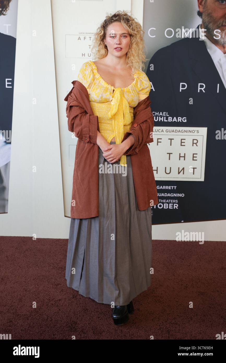 Kat Cunning arrives at the premiere of "After the Hunt" on Saturday ...