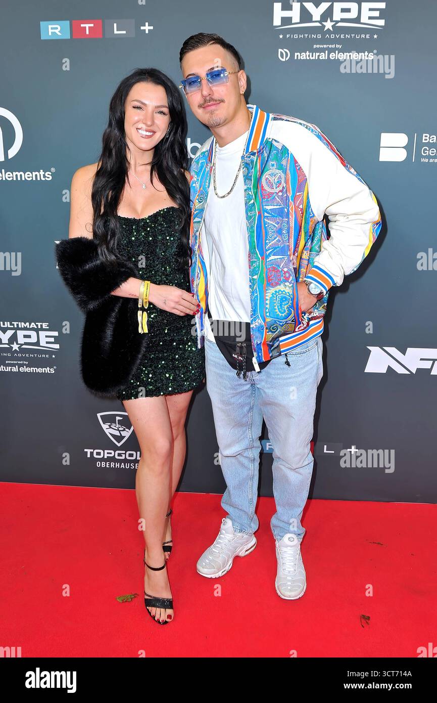 The Ultimate Hype . Jennifer Degenhart und Marvin Kleinen anläßlich des Kampfsport-Events The ...