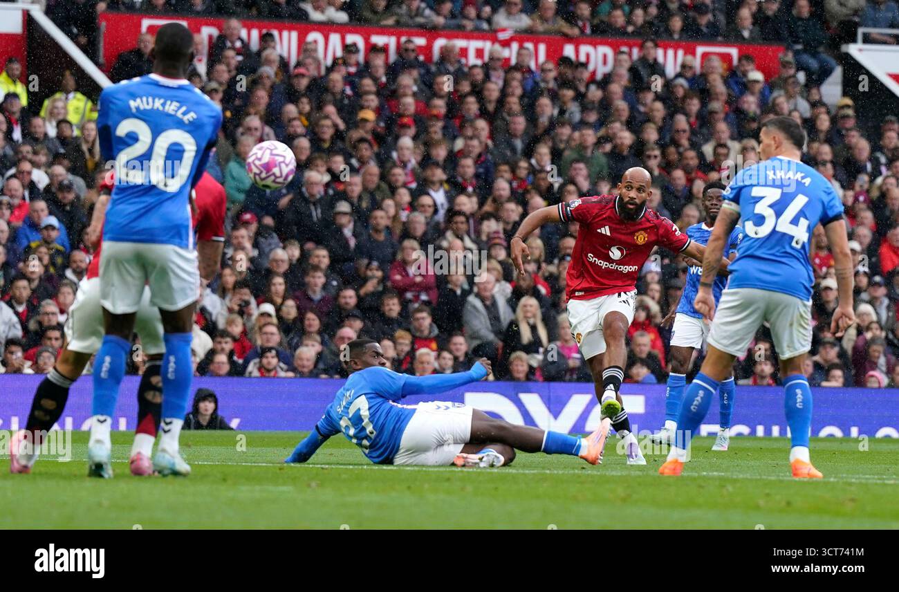 Manchester, England, 4th October 2025. Bryan Mbeumo of Manchester ...