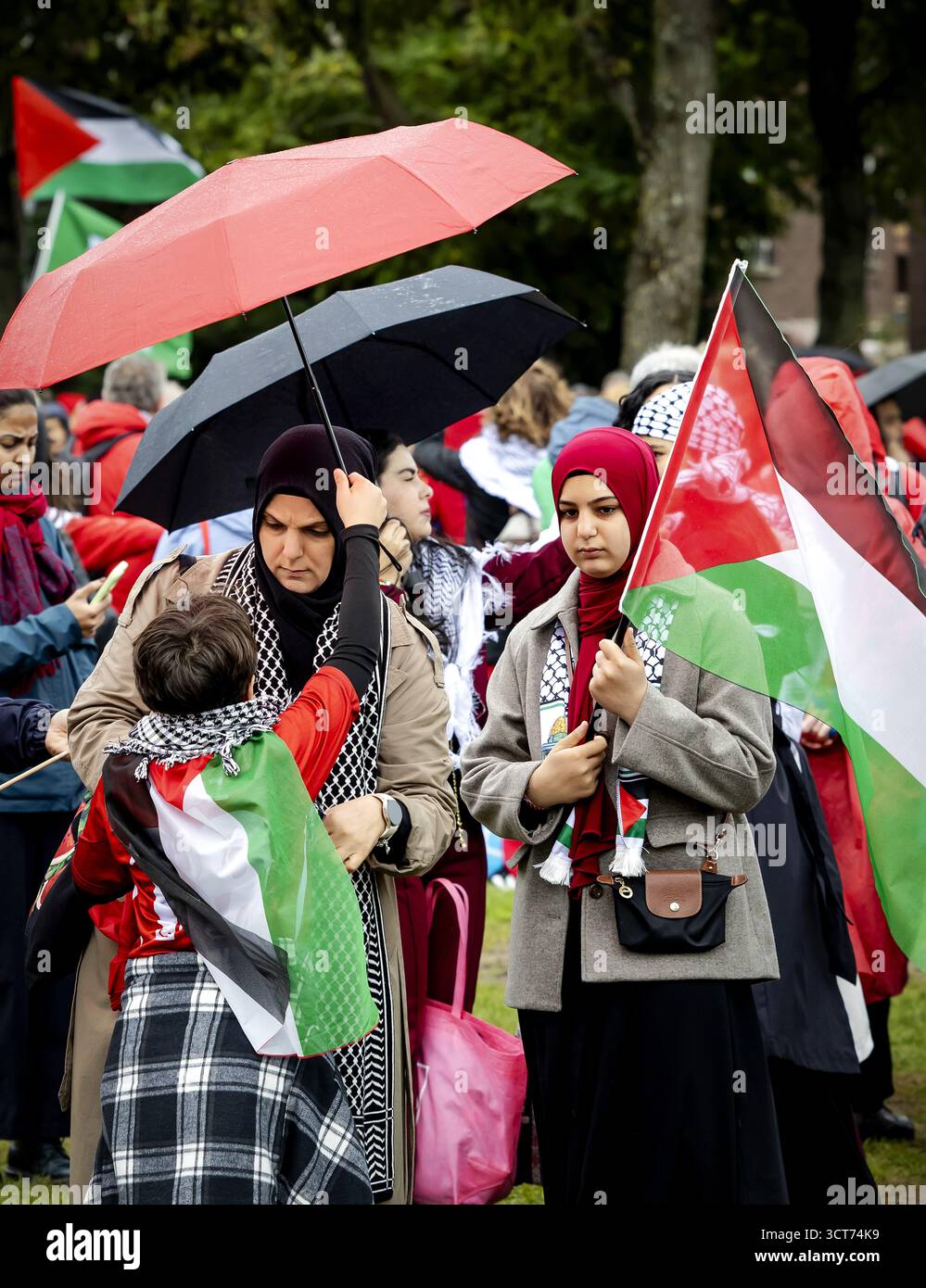 AMSTERDAM – Protesters are gathering at Museumplein for a Red Line ...