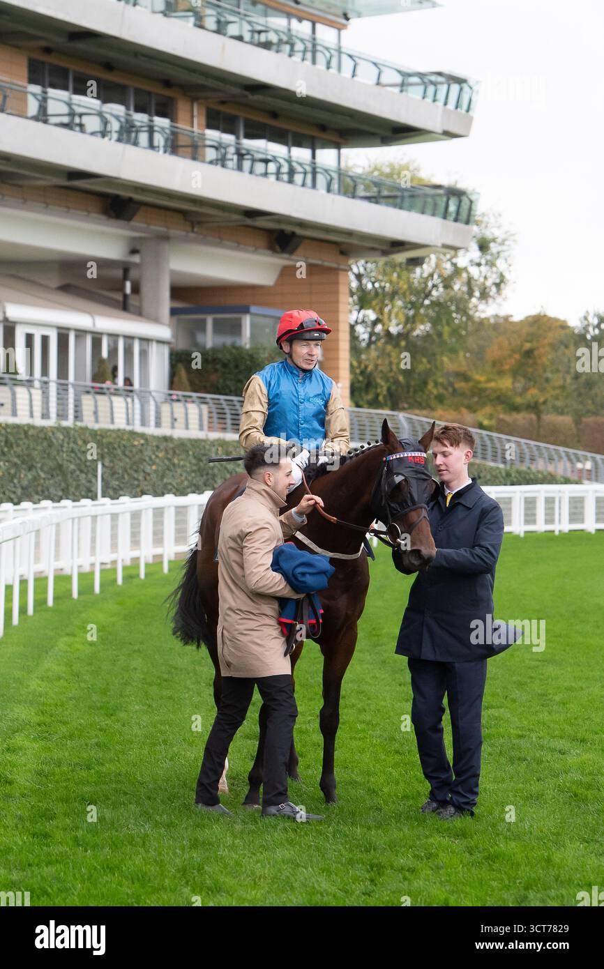 Ascot, Berkshire, UK. 4th October, 2025. Horse NATIVE WARRIOR ridden by ...
