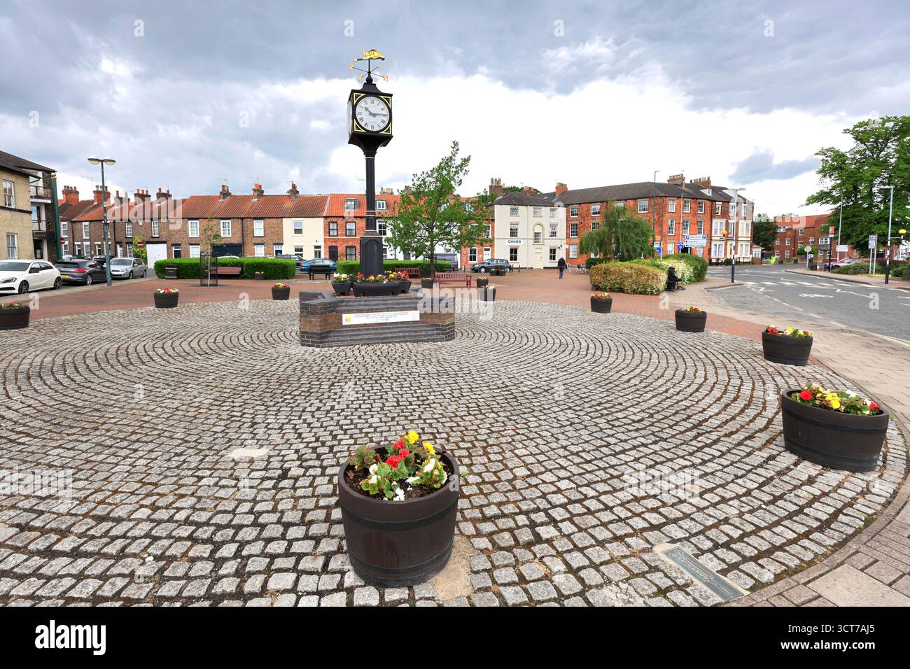 Beverley trinity lane hi-res stock photography and images - Alamy