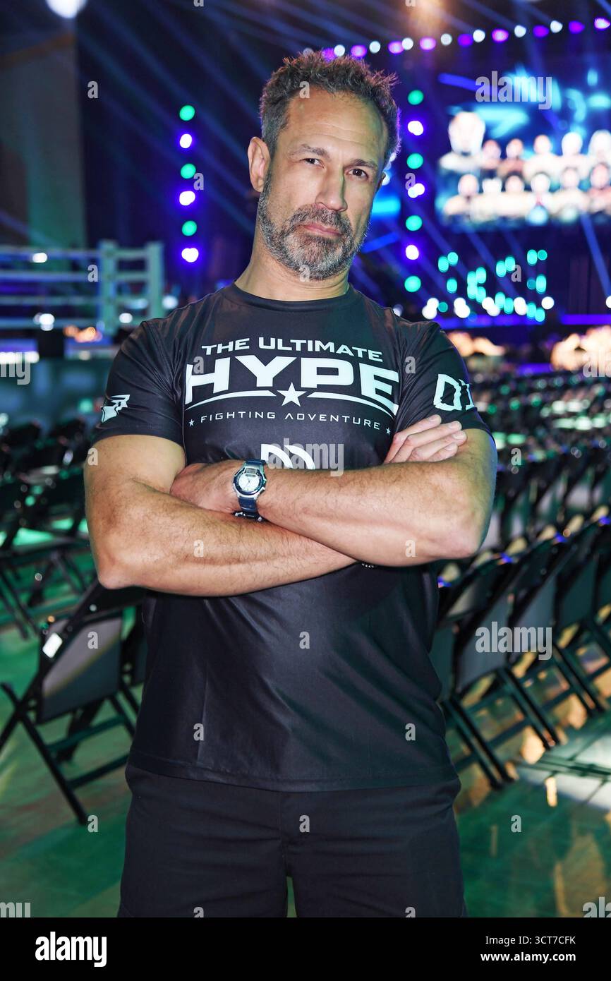 Evil Jared Hasselhoff - THE ULTIMATE HYPE in der Rudolf-Weber-Arena in Oberhausen am 04.10.2025 ...