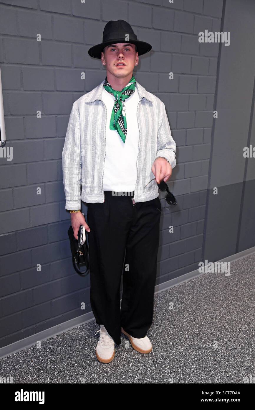 Andre Horst Eggert - THE ULTIMATE HYPE in der Rudolf-Weber-Arena in Oberhausen am 04.10.2025 ...