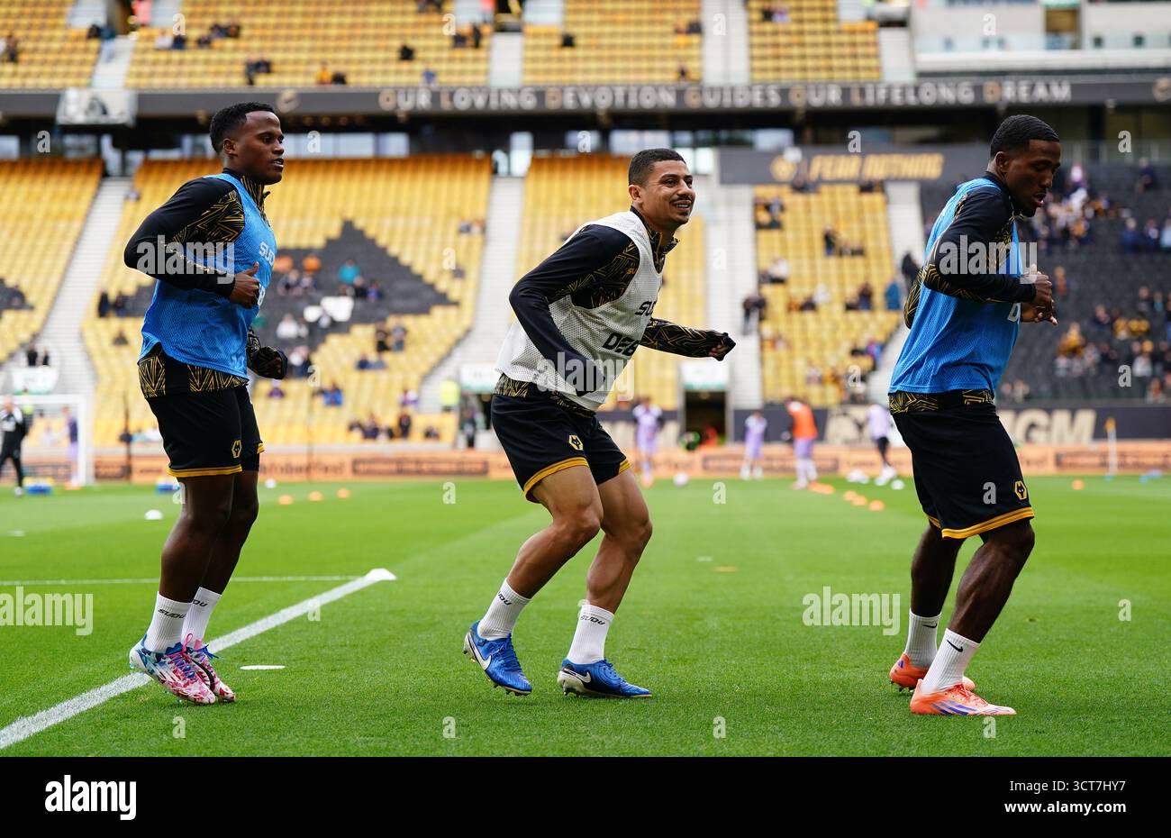 Wolverhampton Wanderers' Jhon Arias , Andre and Jackson Tchatchoua ...