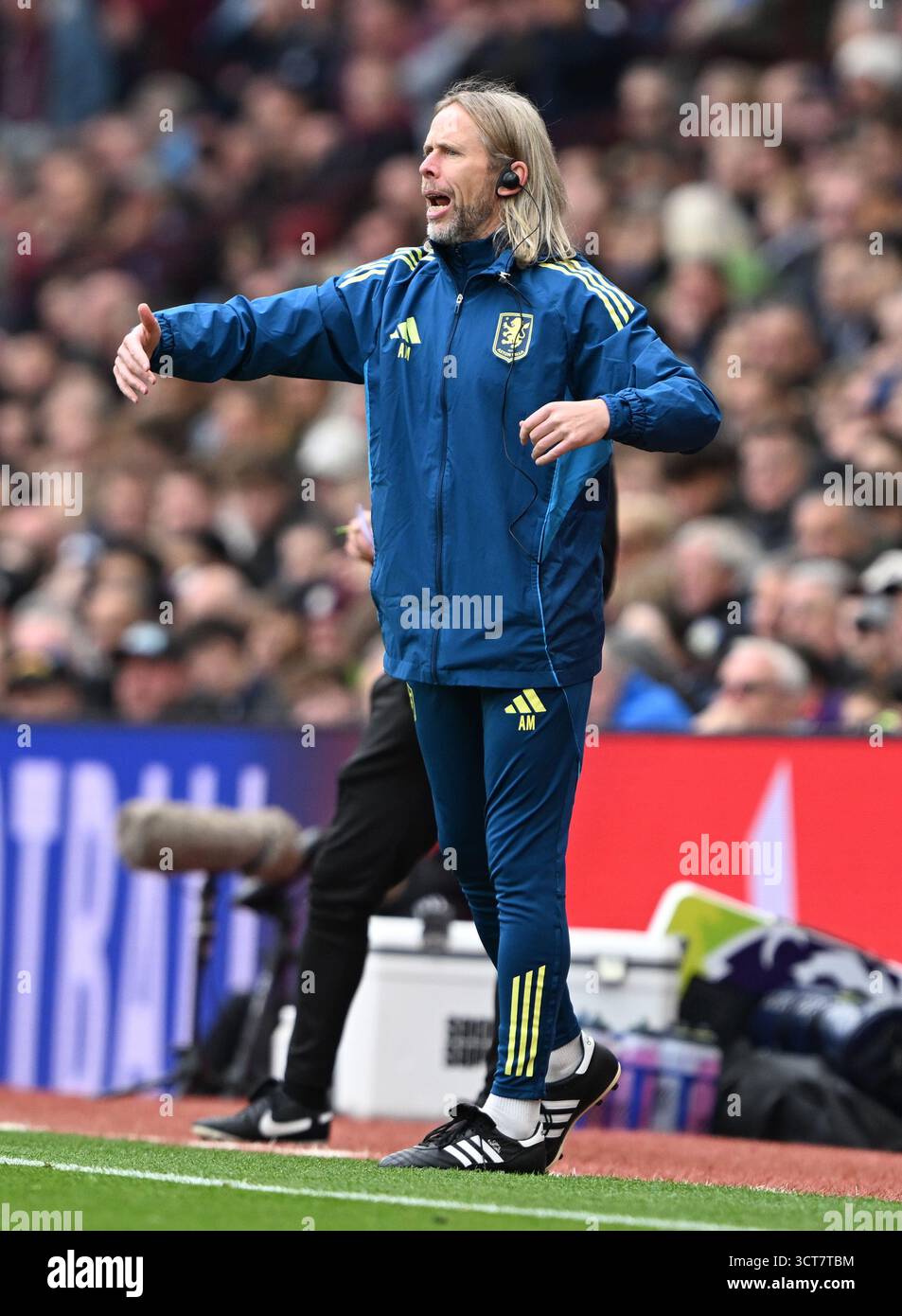 Aston Villa coach Austin MacPhee during the Premier League match at ...
