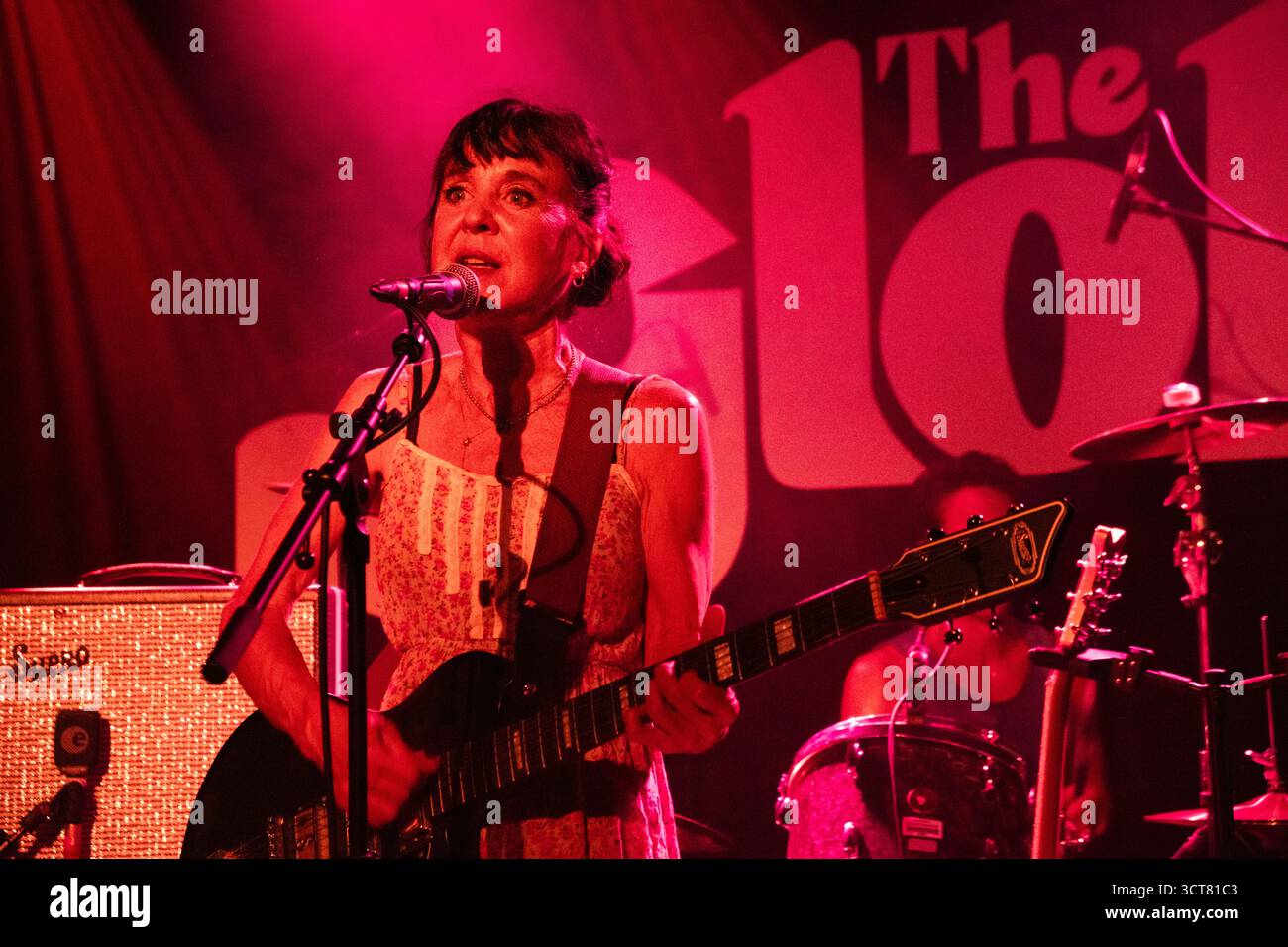 THROWING MUSES, CONCERT, 2025: Kristin Hersh the singer and leader of ...