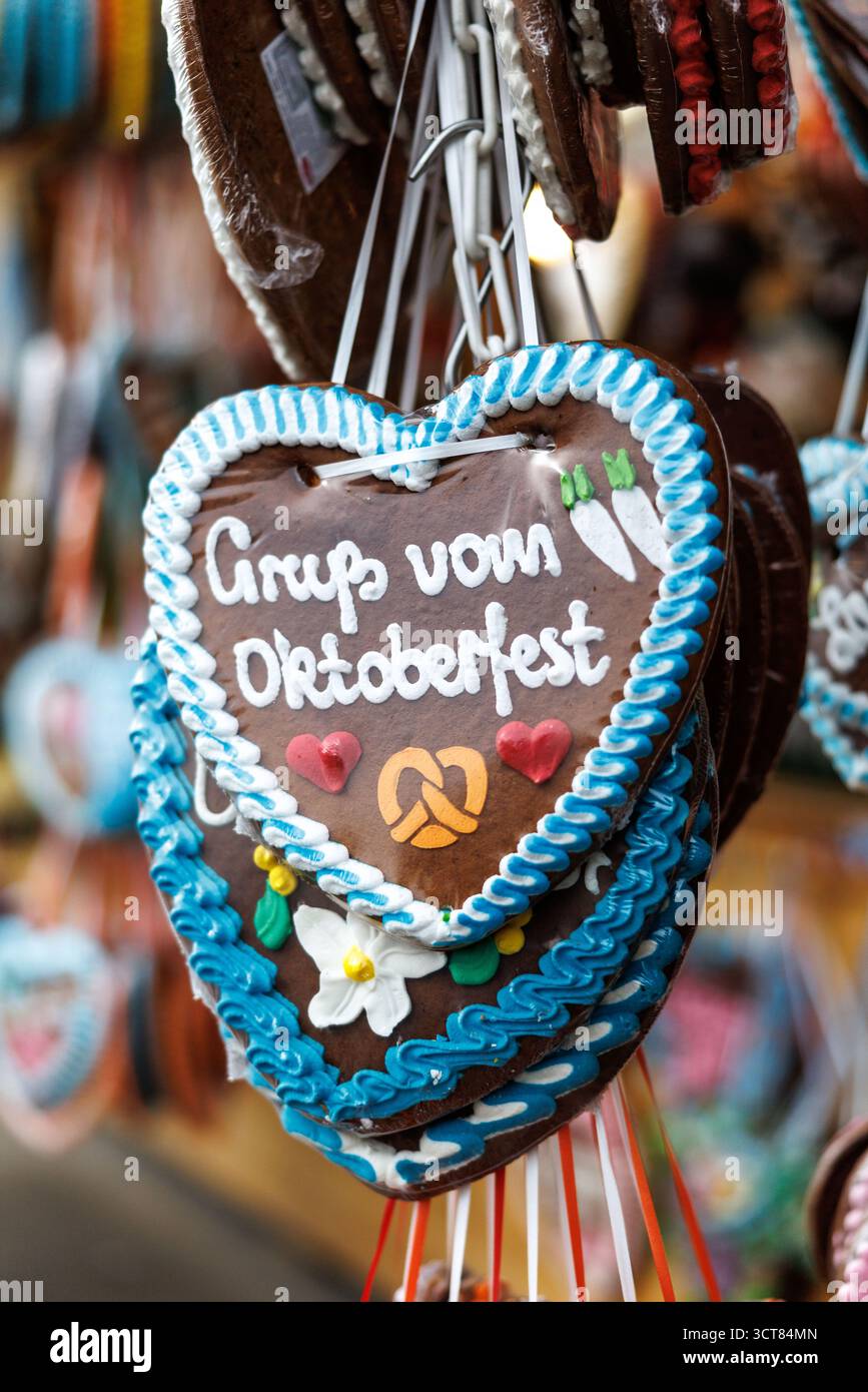 05 October 2025, Bavaria, Munich: A gingerbread heart with the ...