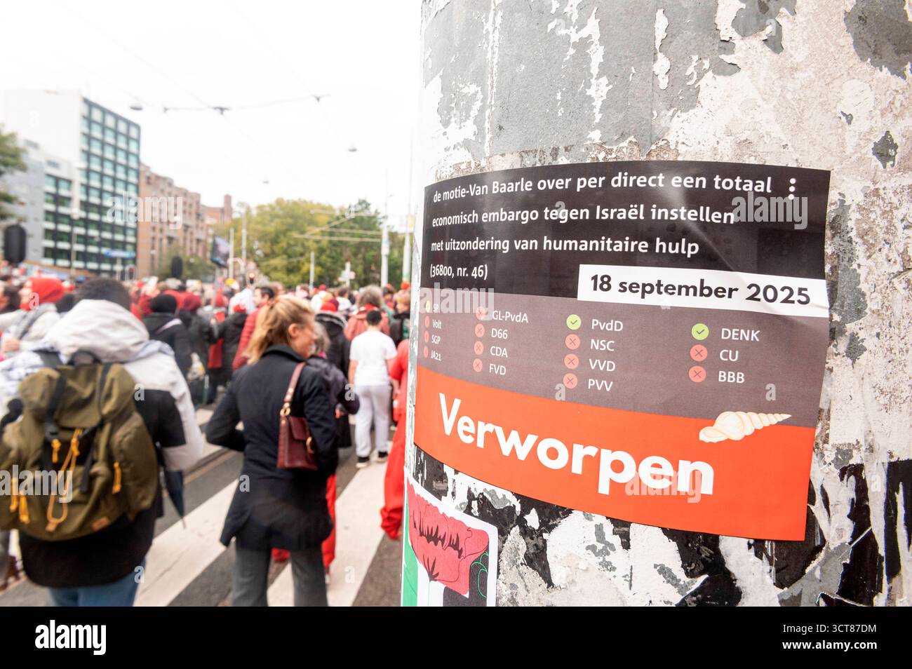 Amsterdam The Netherlands 5th October 2025 Rode lijn protest. Red line ...