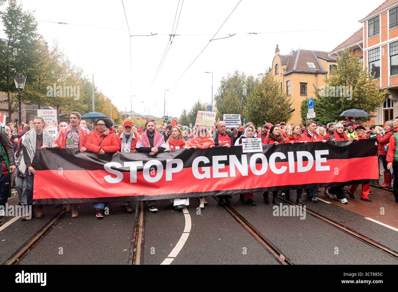 Amsterdam The Netherlands 5th October 2025 Rode lijn protest. Red line ...