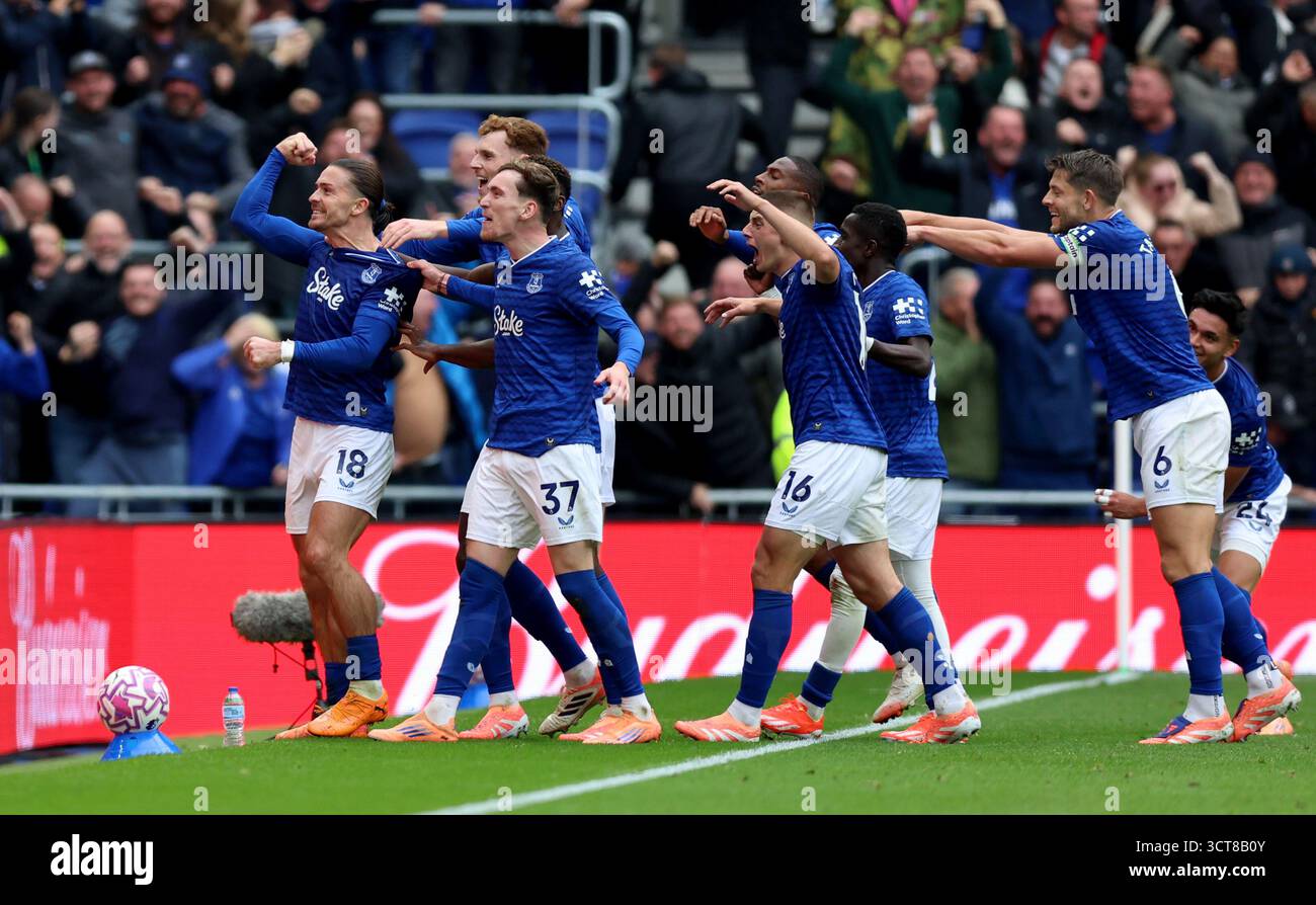 Everton's Jack Grealish (left) celebrates after scoring his sides ...