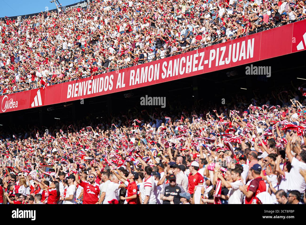 Sevilla barcelona 2025 hi-res stock photography and images - Alamy