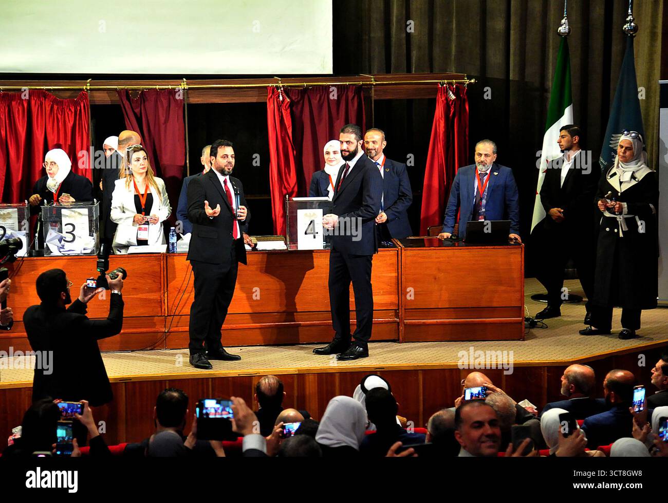 December 2025 damascus syria hi-res stock photography and images - Alamy