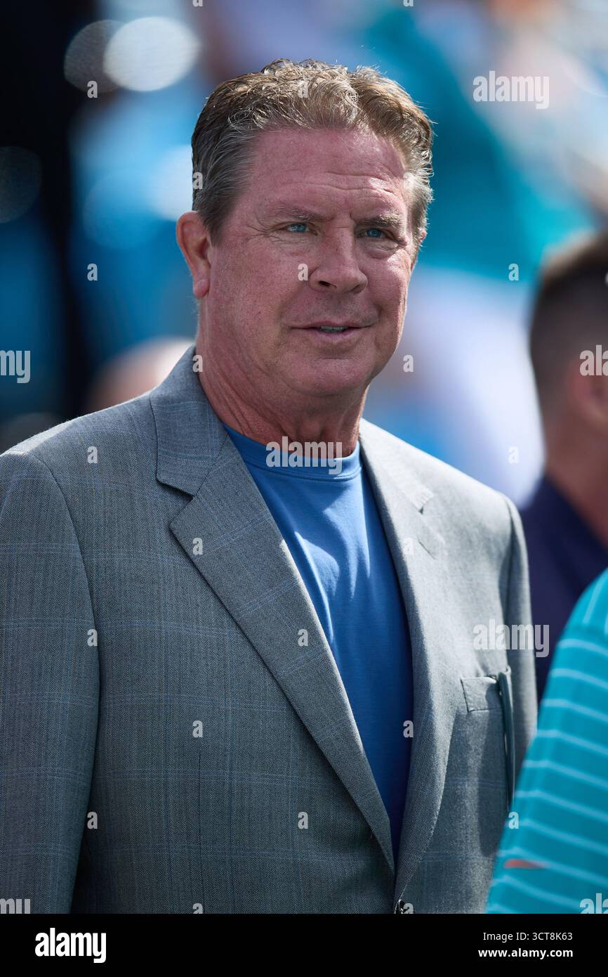 Hall of Fame quarterback Dan Marino stands on the Miami Dolphins ...