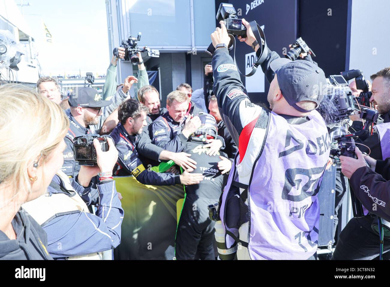 DTM Champion Ayhancan G?ven (TR/Manthey EMA), Porsche 911 GT3 R bei der ...