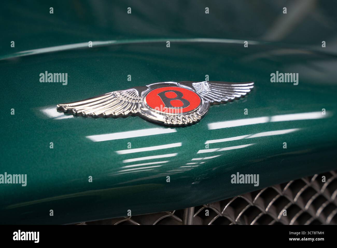 Luxury car heritage hi-res stock photography and images - Alamy