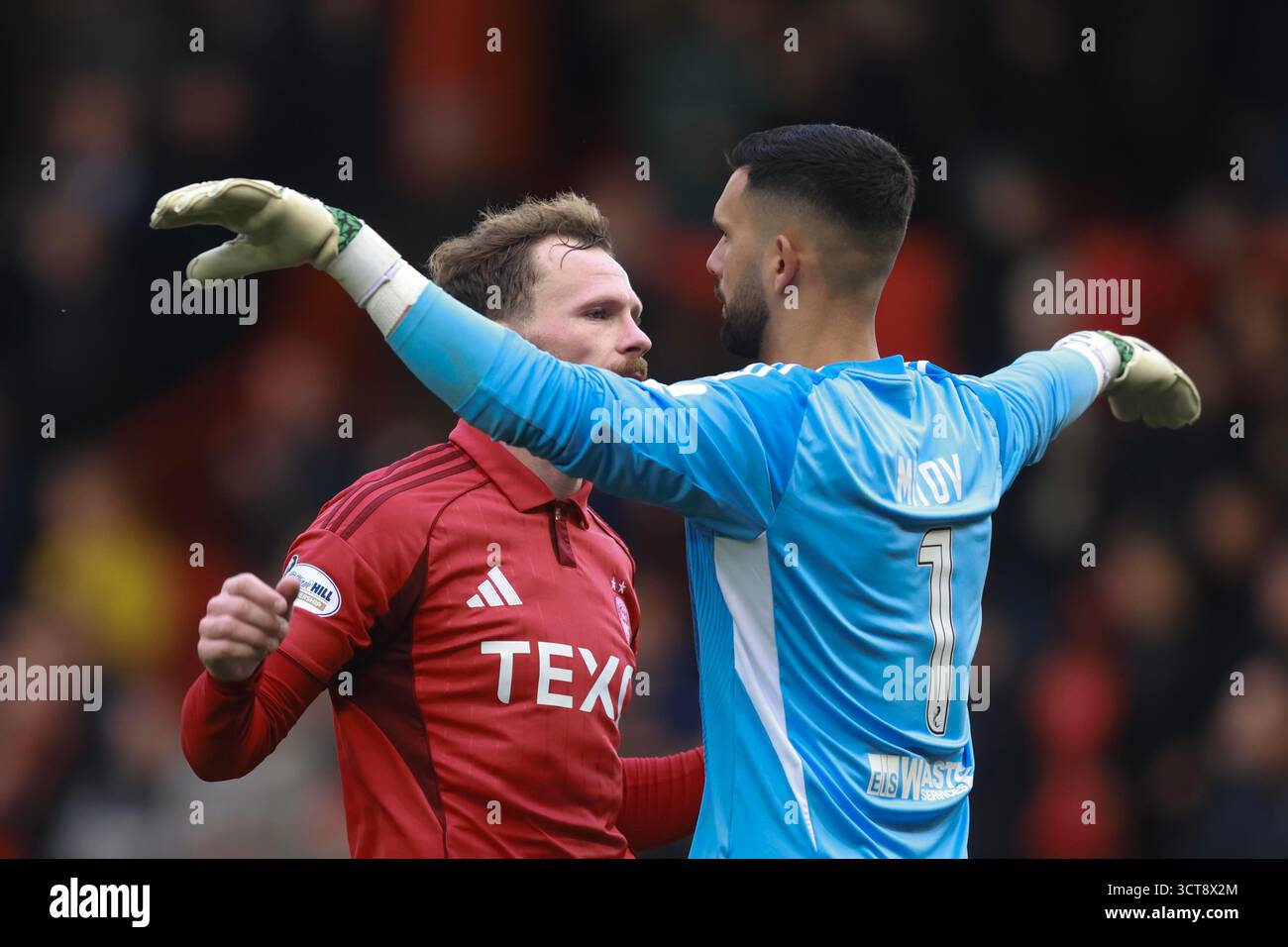Pittodrie Stadium, Aberdeen, UK. 5th Oct, 2025. Scottish Premiership ...