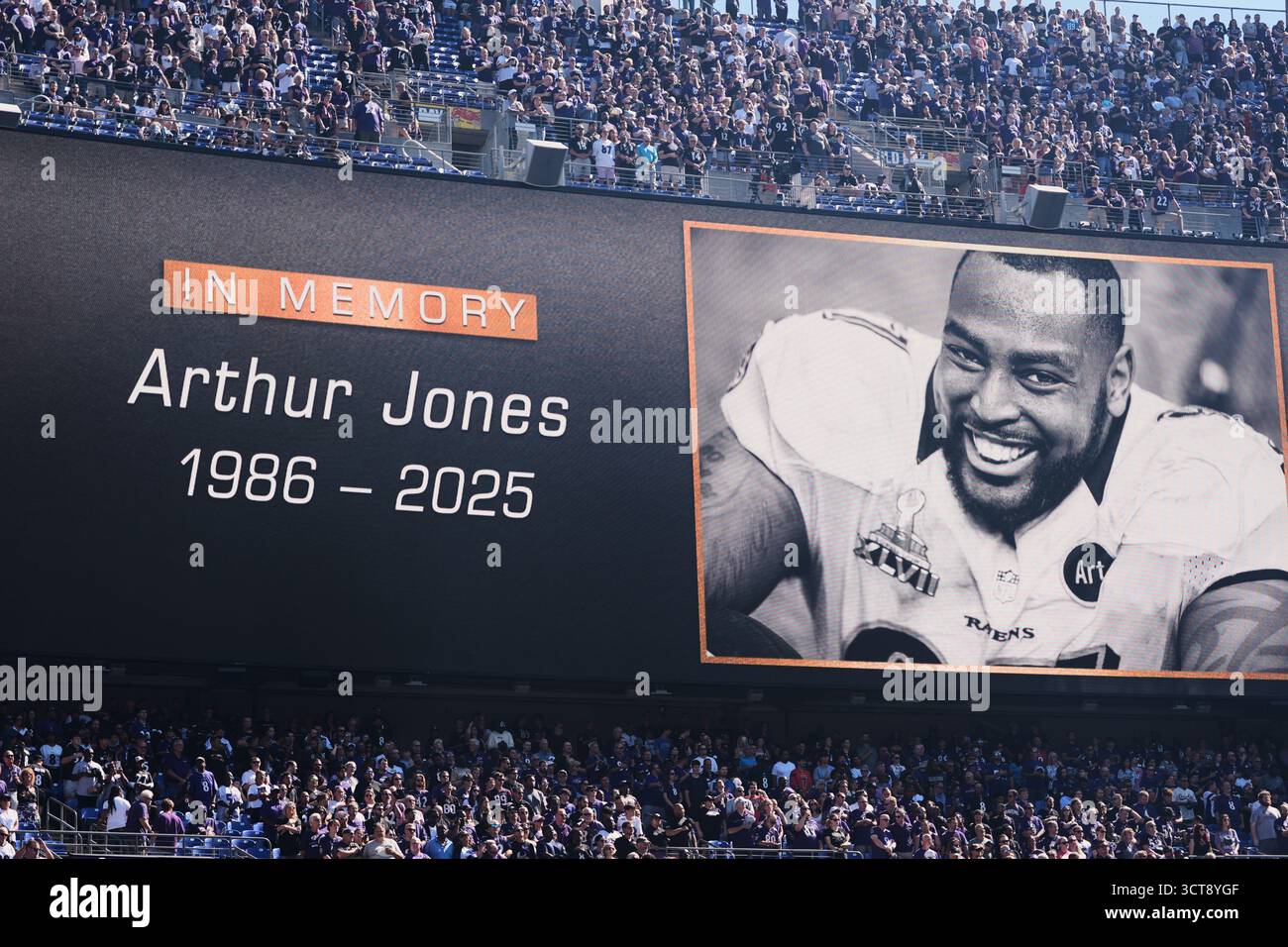 Former Baltimore Ravens defensive end Arthur Jones is remembered before ...
