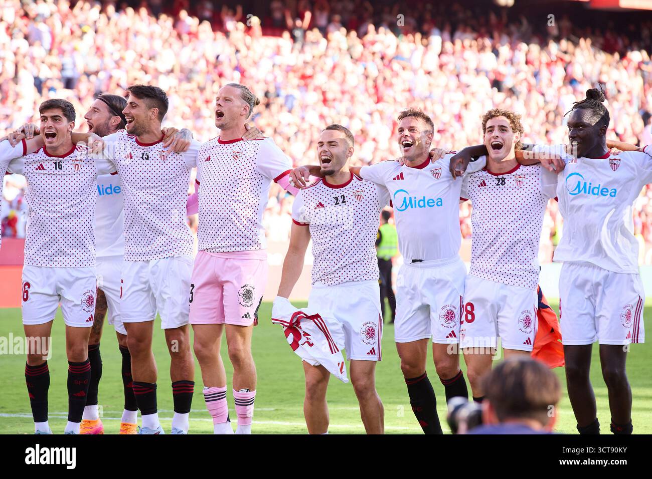 Sevilla october 2025 team hi-res stock photography and images - Alamy