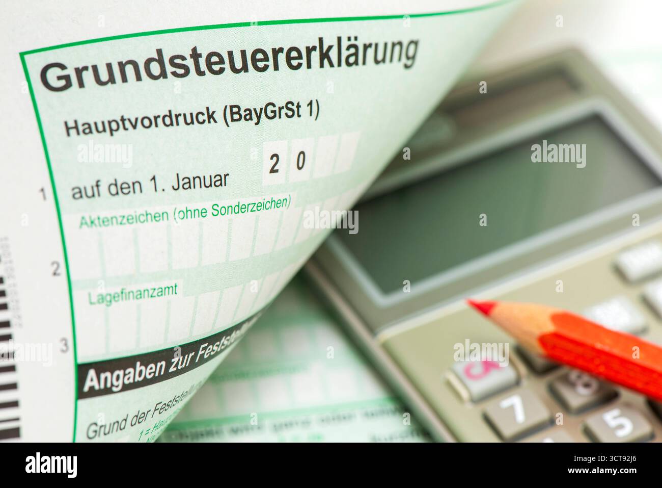 Grundsteuer für Land und Immobilien Das Formular für die ...