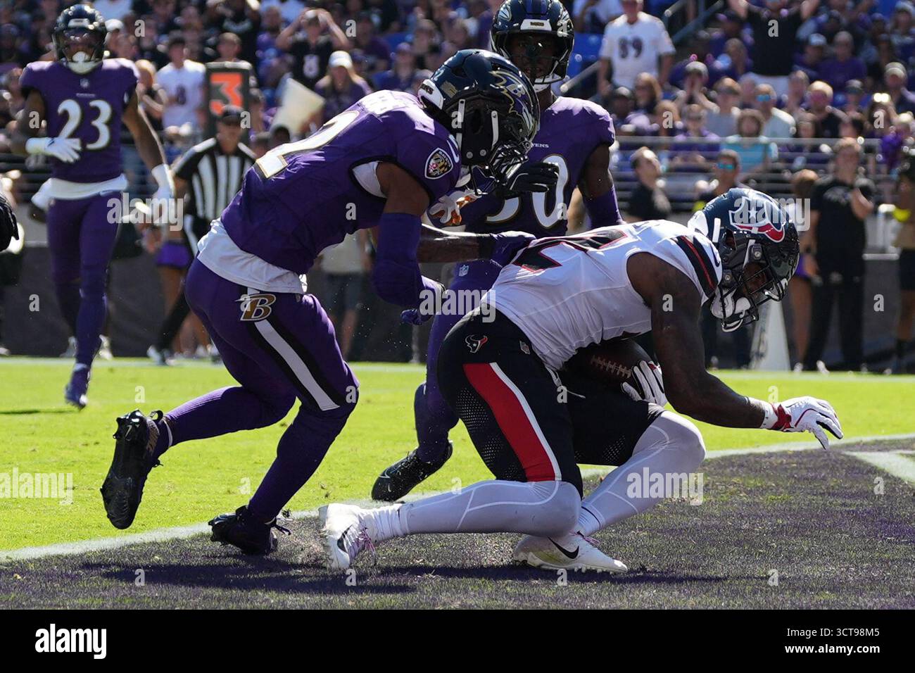 Houston Texans wide receiver Nico Collins (12) scores a touchdown ...