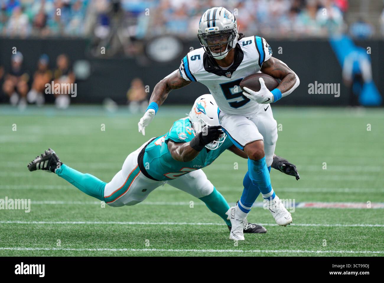 Carolina Panthers running back Rico Dowdle runs past Miami Dolphins ...