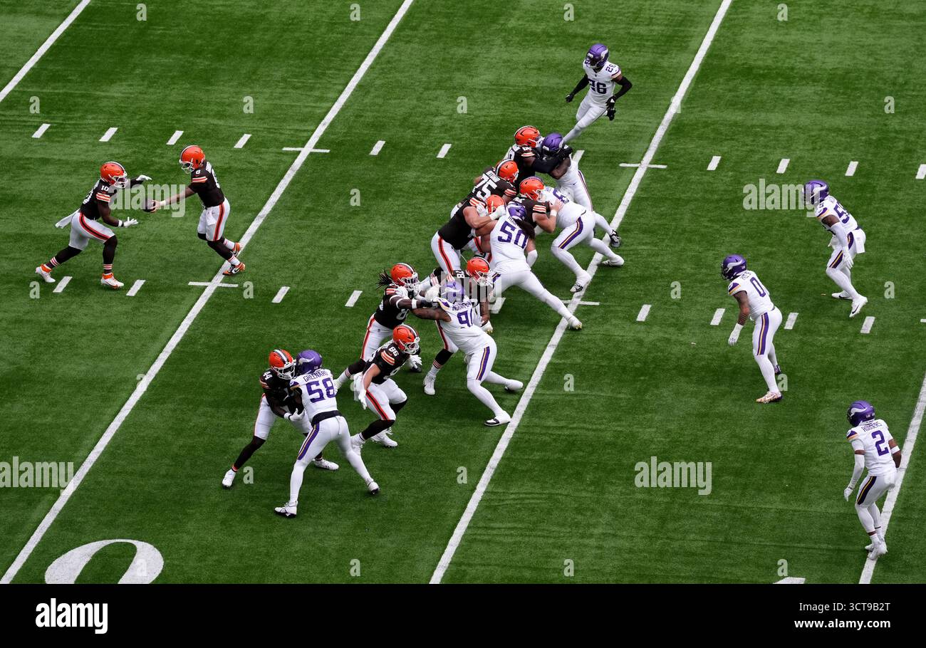 General view during the NFL International match at the Tottenham ...