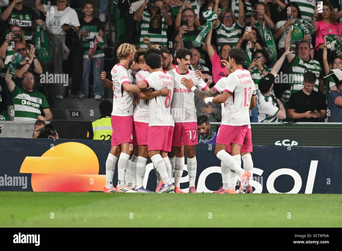 Lisbon, Portugal. 5 October 2025. Players of Sporting CP celebrate the ...