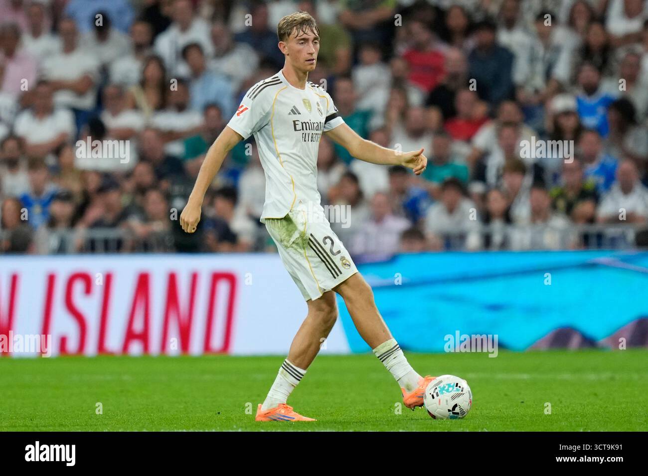 Dean Huijsen of Real Madrid CF during the La Liga EA Sports match ...