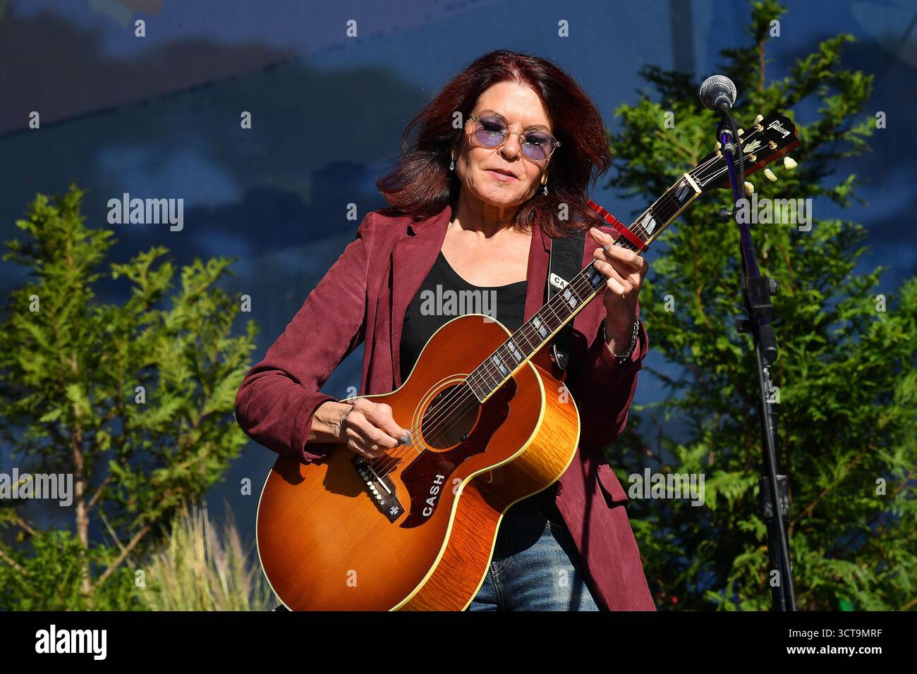 San Francisco, USA. 04th Oct, 2025. Rosanne Cash performs during day 2 ...