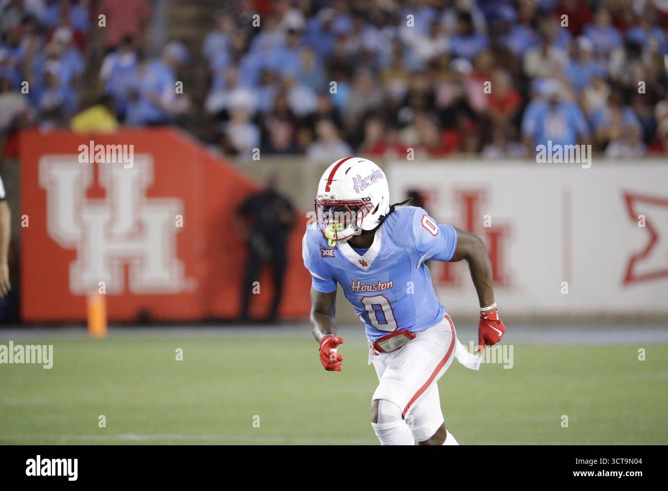 Houston wide receiver Amare Thomas during an NCAA football game against ...