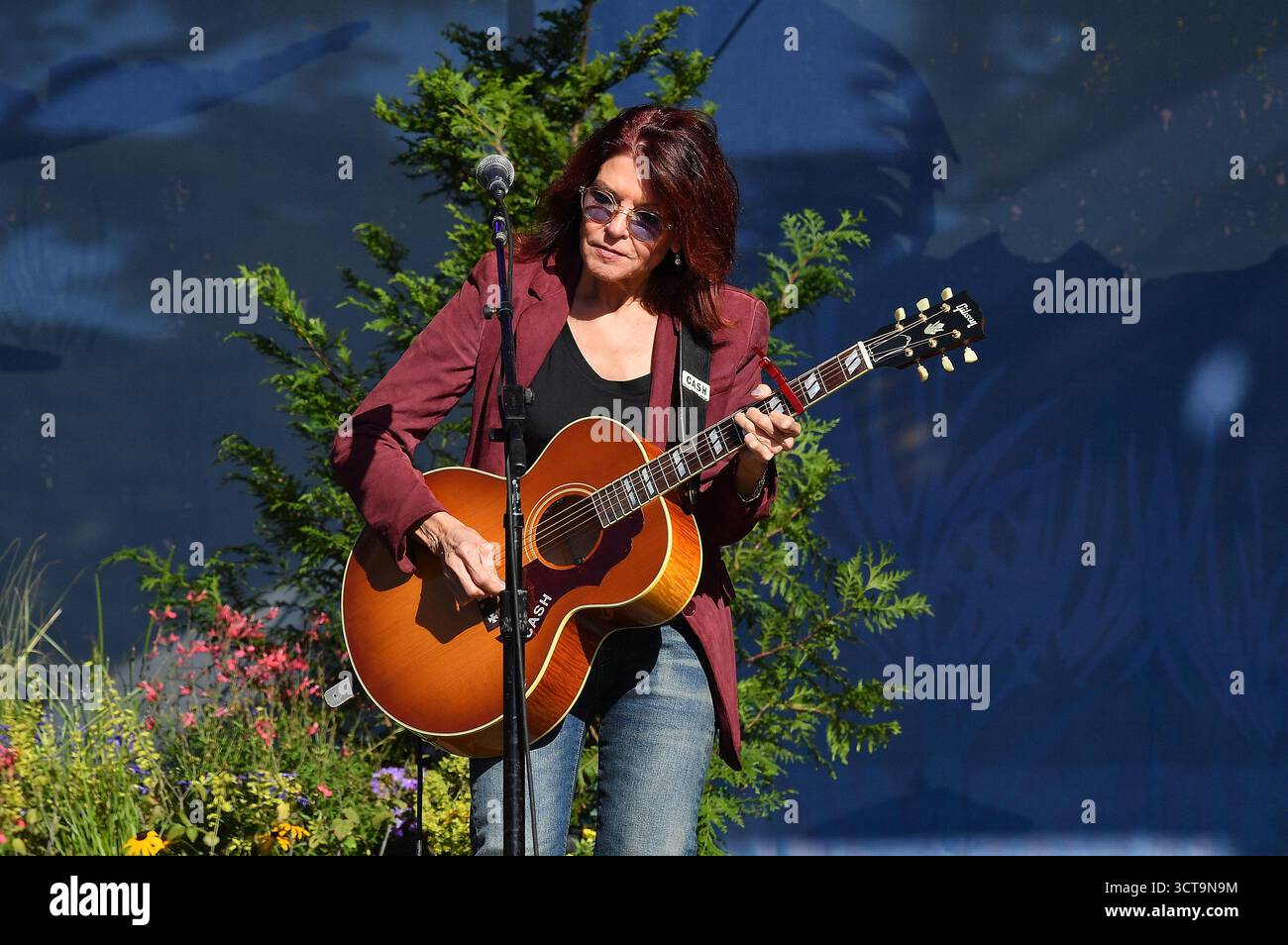 San Francisco, USA. 04th Oct, 2025. Rosanne Cash performs during day 2 ...