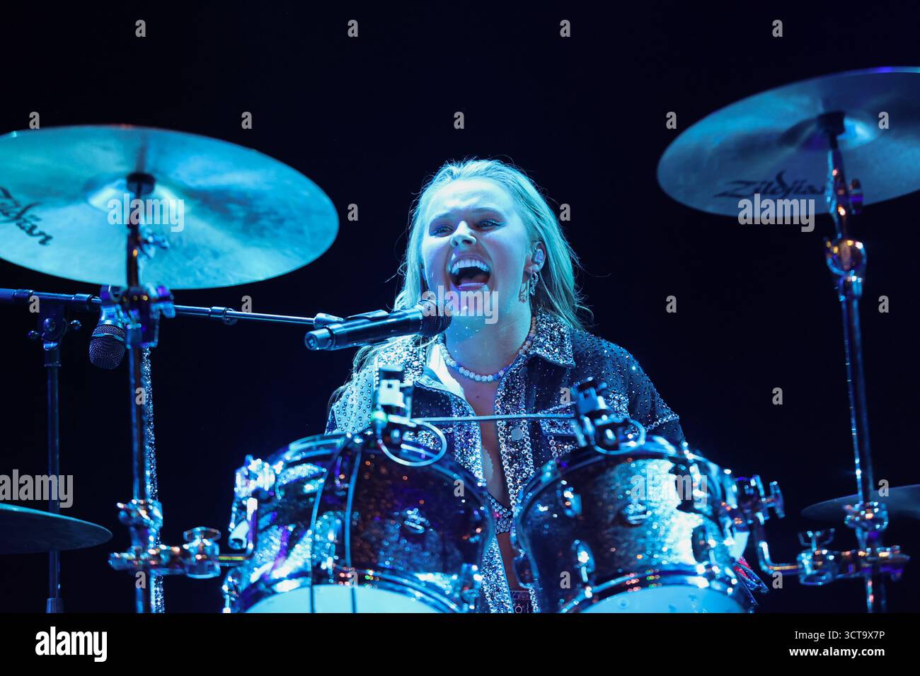 London, UK. Sunday October 5, 2025. JoJo Siwa performs at the O2 Forum ...