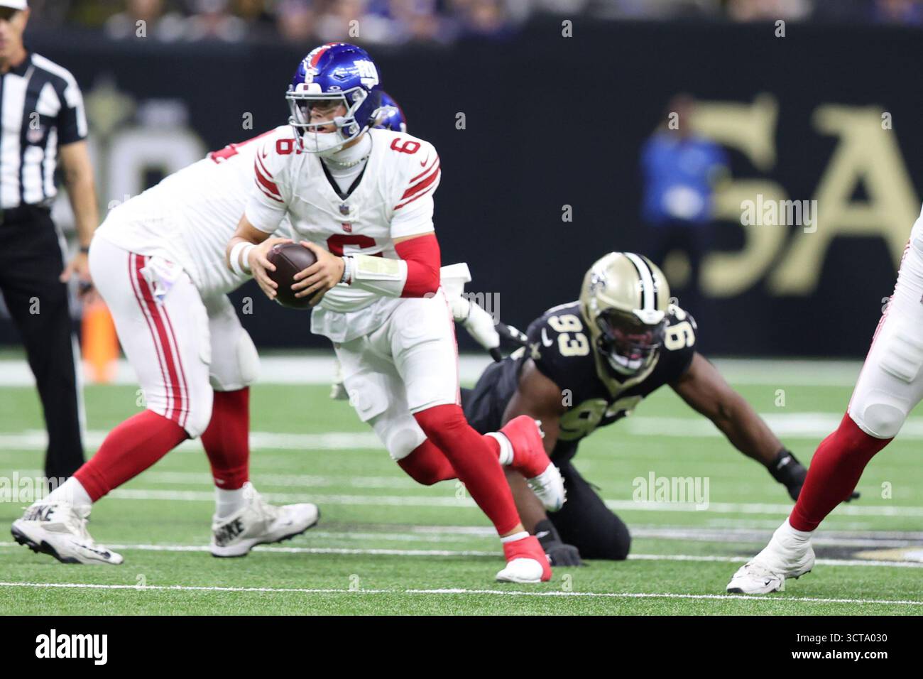 New Orleans, United States. 05th Oct, 2025. New York Giants quarterback ...