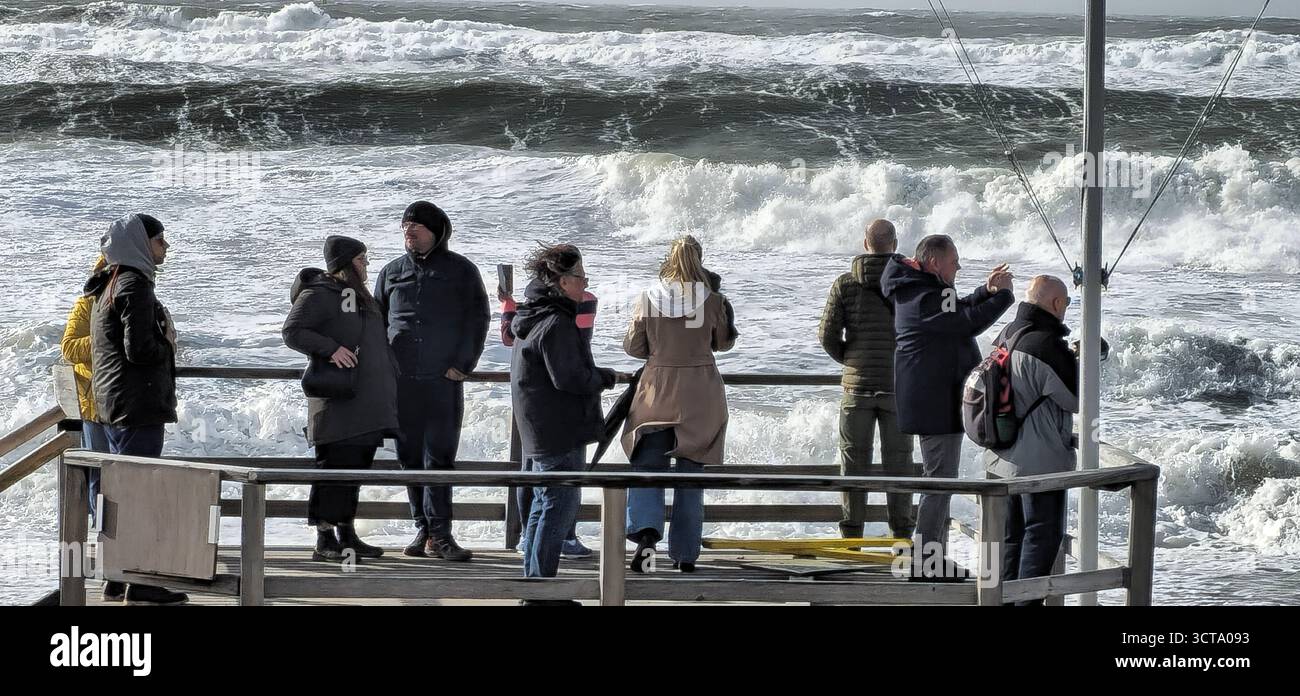 Sturmflut auf Sylt 05.10.25: Sturmflut auf der Nordseeinsel Sylt ...