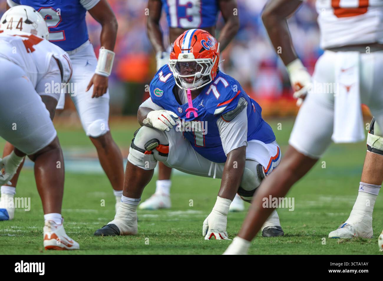 Florida offensive lineman Knijeah Harris (77) readies for a snap during ...