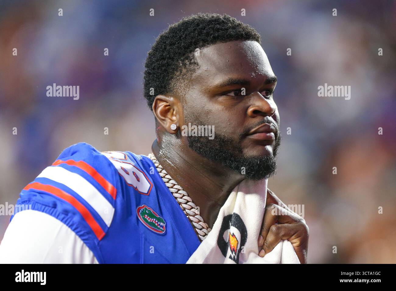 Florida defensive lineman Caleb Banks (88) walks off the field after an ...