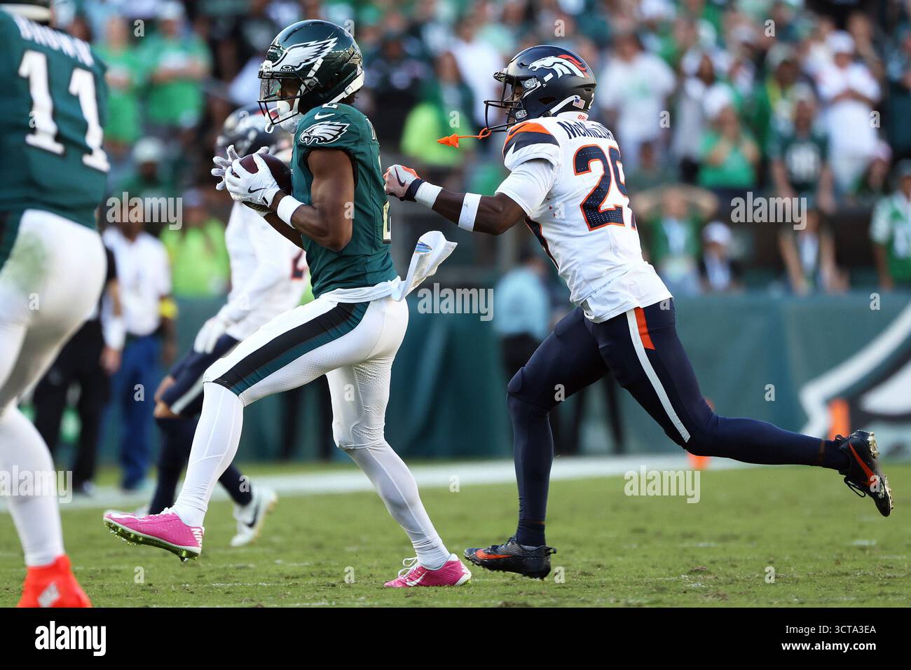 Philadelphia Eagles wide receiver Jahan Dotson (2) catches the ball ...