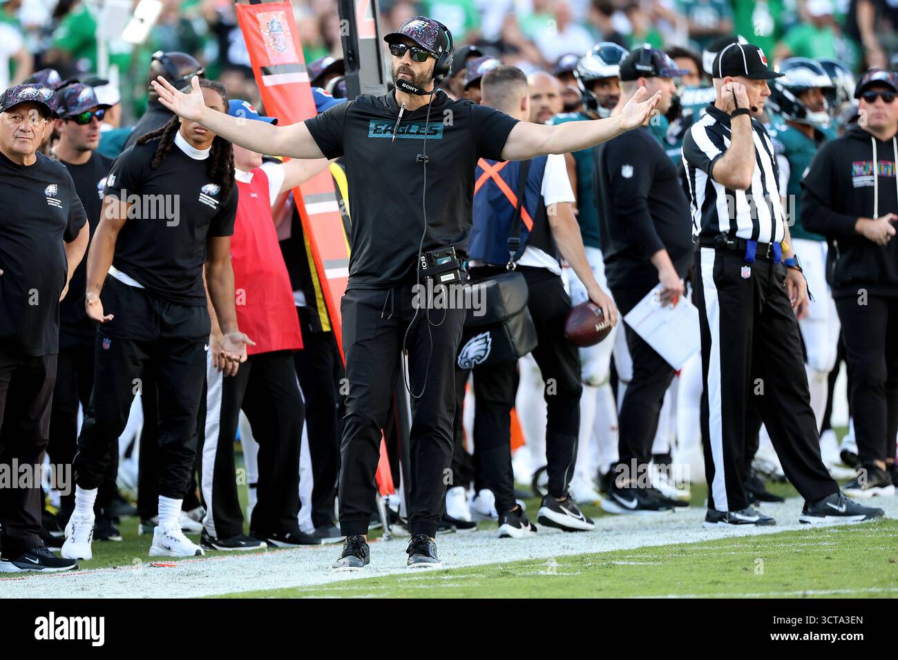 Philadelphia Eagles head coach Nick Sirianni reacts to a play during an ...