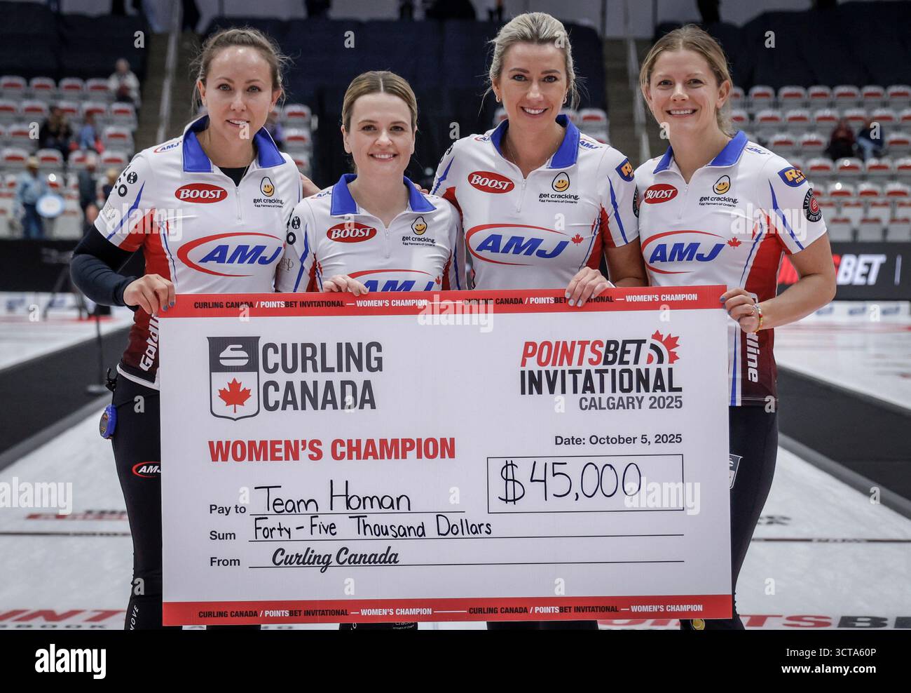 Team Homan, left to right, skip Rachel Homan, third Tracy Fleury ...