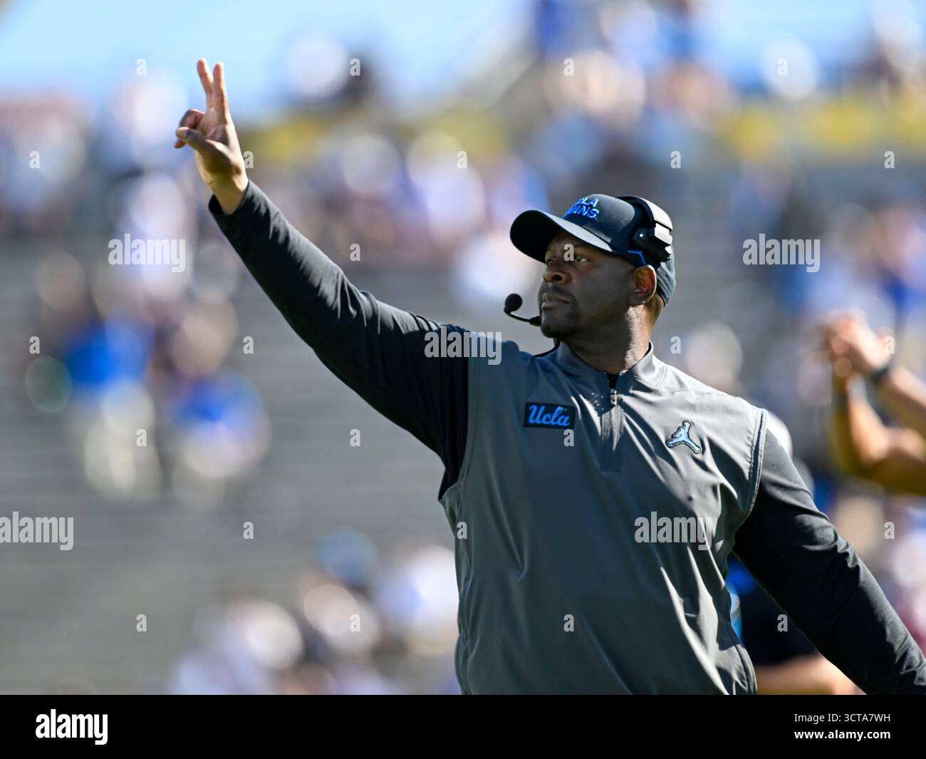 Pasadena, California, USA. 04th Oct, 2025. UCLA interim head coach Tim ...