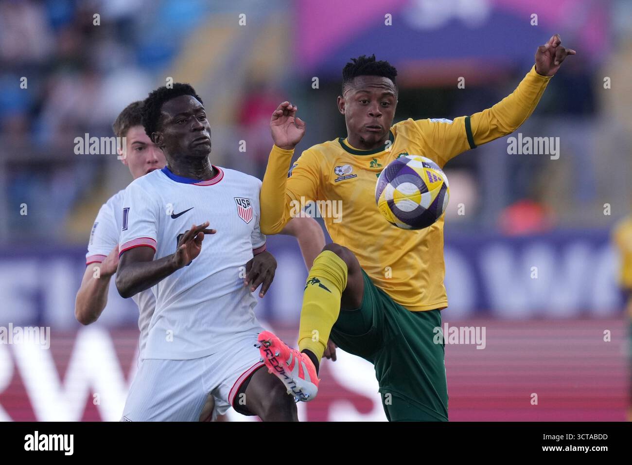 United States' Brooklyn Raines, left, and South Africa's Kutlwano ...