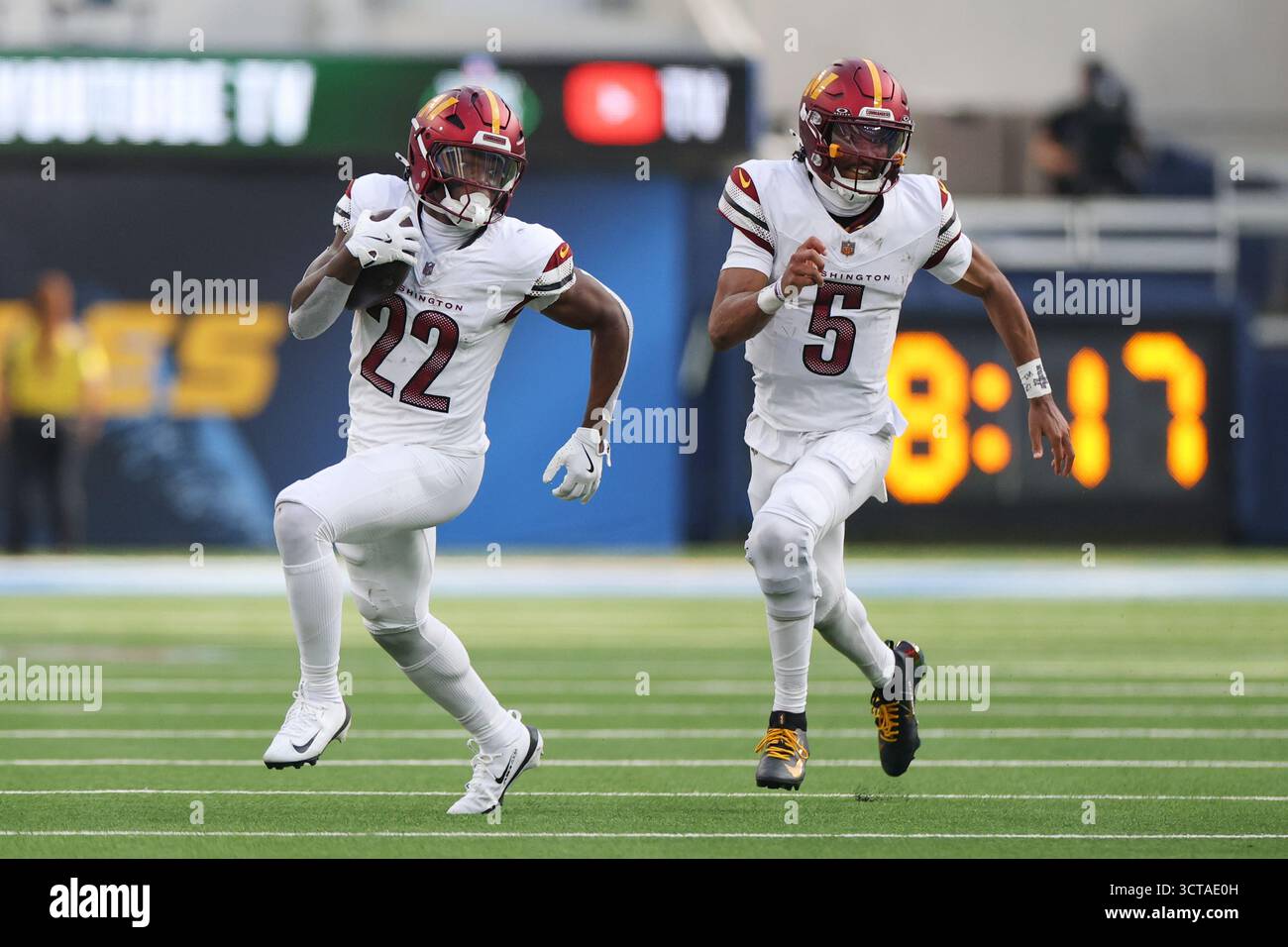 Washington Commanders running back Jacory Croskey-Merritt (22) runs in ...